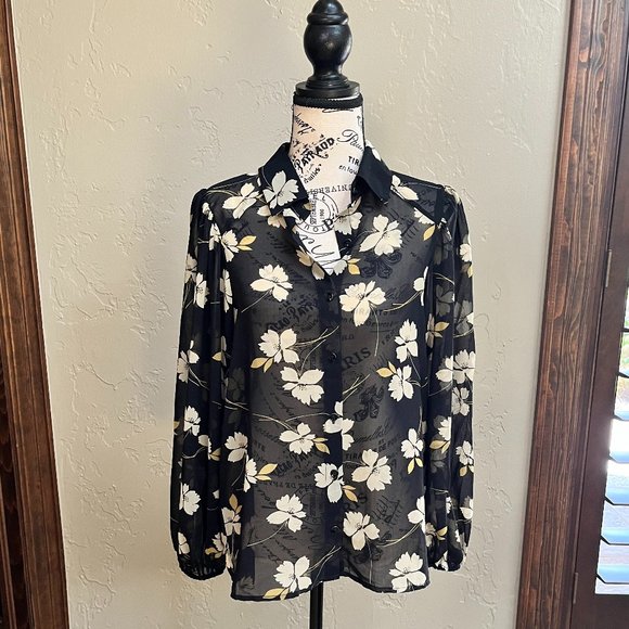 CAbi | Tops | Cabi Cosmo Blouse | Poshmark
